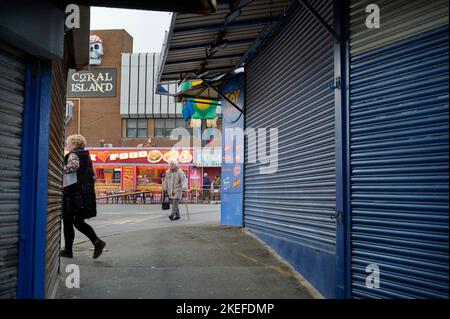Bonny Street outdoor market,Blackpool, closing after 37 years to make ...