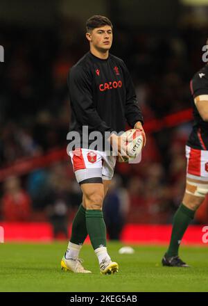 Louis Rees-Zammit of Wales during the Quilter Nations Series 2025 match ...