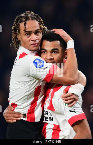 EINDHOVEN, NETHERLANDS - NOVEMBER 12: Xavi Simons of PSV during the ...