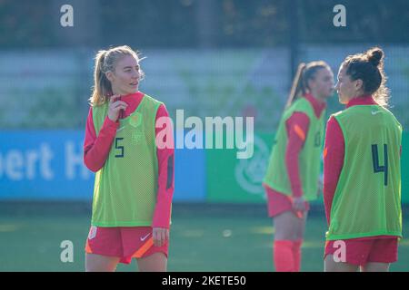 ZEIST, NETHERLANDS - NOVEMBER 14: Lisa Doorn of the Netherlands during ...