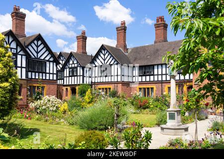 Almshouses UK Worcester Lasletts Almshouses Worcester part of Laslett's ...
