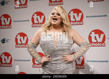 London, UK. Kitty Scott-Claus (real name Louis Westwood) at the Cabaret ...