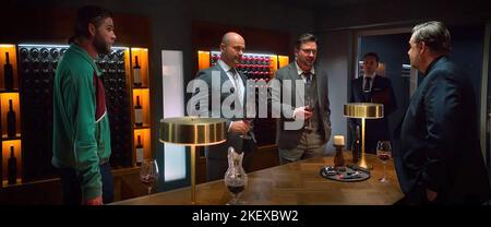 POKER FACE, from left: Liam Hemsworth, RZA, Russell Crowe, Steve ...