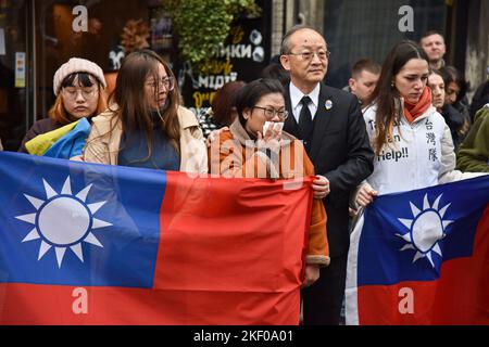 Mother of Tseng Sheng-Guang, who was killed by the Russian occupation ...