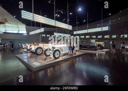 1930s gallery, Mercedes Benz Museum, Stuttgart, Germany Stock Photo - Alamy
