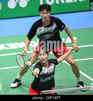 Sydney, Australia. 15th Nov, 2022. Lee Yang (L) and Lin Wan Ching (R ...