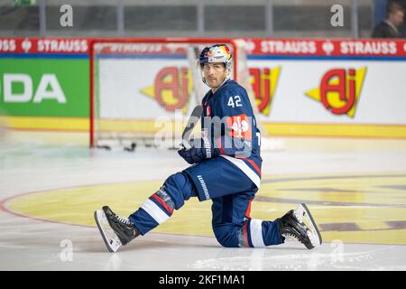 Munich, Germany. 15th Nov, 2022. Ice hockey: Champions League, EHC Red ...