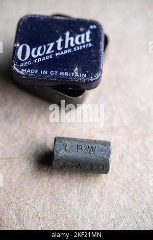 Original version of cricket simulation game Owzthat, which featured two ...