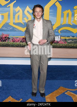 14 November 2022 -Los Angeles, California - Leslie Odom Jr.. Premiere ...