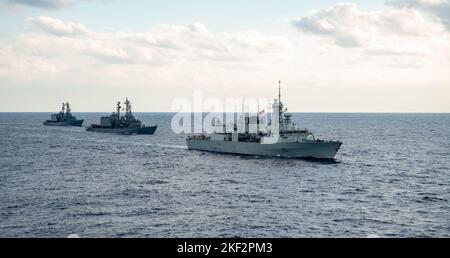 221114-N-YX844-1159 PHILIPPINE SEA (Nov. 14, 2022) The Royal Canadian ...