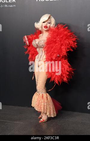 Amanda Lepore walking the red carpet at the Mugler Couturissime ...