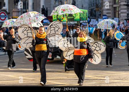 Pollinating London Together (PLT) at the Lord Mayor's Show parade in ...