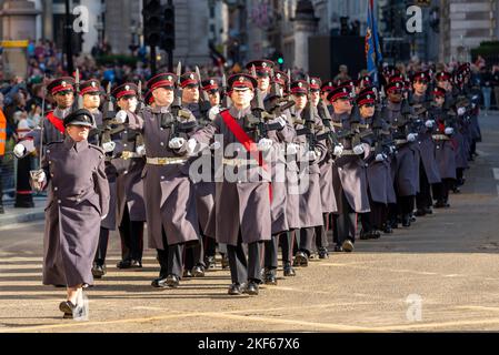British Army soldiers marching at the Lord Mayor of London Parade Stock ...