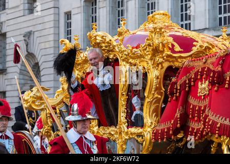 Alderman Nicholas Lyons, the new Lord Mayor of London, in the Gold ...