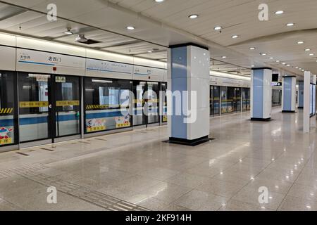 SHANGHAI, CHINA - NOVEMBER 17, 2022 - Nanjing Road in a light rain at ...