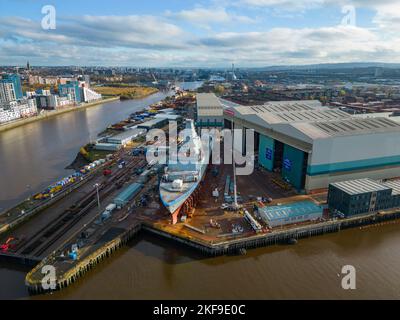 View of HMS Glasgow Type 26 anti-submarine warship being built at BAE ...