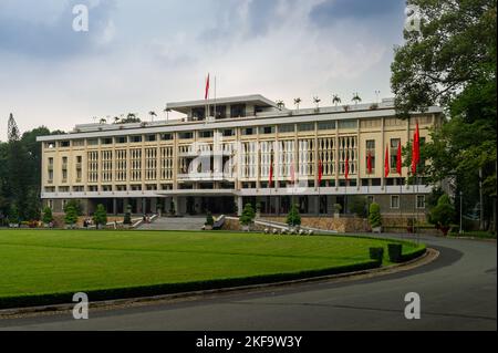 Front right Elevation shot of the Reunification Palace, Ho Chi Minh ...