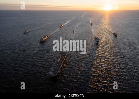 220904-N-MZ836-1422 BALTIC SEA (Sep. 4, 2022) From left, the Norwegian ...