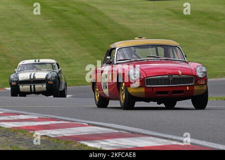 James McBrien, MG B Roadster, Equipe Libre, Equipe GTS, a forty minute ...