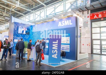 ASML bei der Electronica / Semicon Europa Messe, der Weltleitmesse und ...