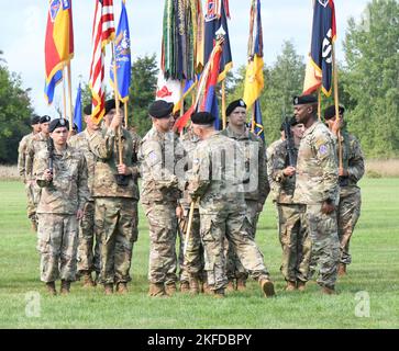 Maj. Gen. Gregory Anderson, 10th Mountain Division (LI) and Fort Drum ...