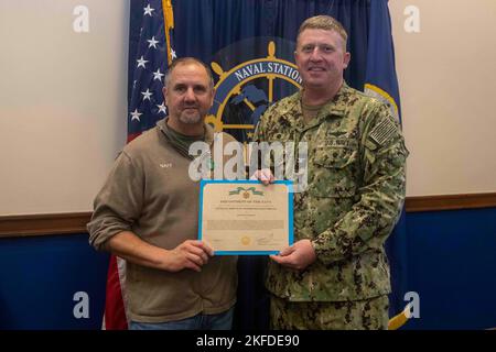 GREAT LAKES, Il. (Sept. 9, 2022) Capt. Jason Williamson, right, Naval ...