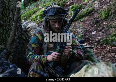 A Belgian soldier with the Intelligence, Surveillance, Target ...