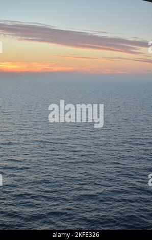 dawn at sea no sun colorfull pastell gradient ocean Stock Photo - Alamy
