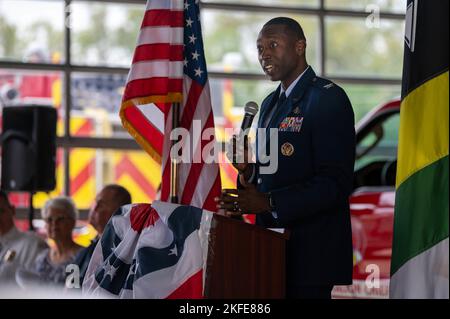 U.S. Air Force Col. Willie Cooper, 375th Mission Support Group ...