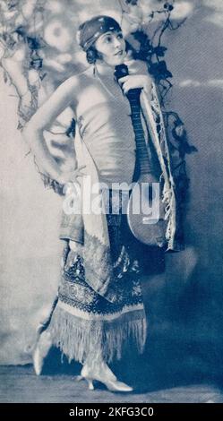This black-and-white portrait by Alfred Cheney Johnston depicts Frieda ...