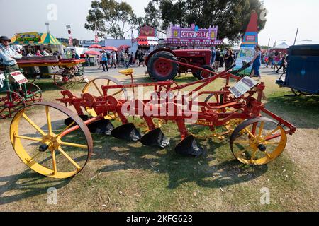 Vintage Australian Farm Equipment displayed at Perth Agricultural Show ...