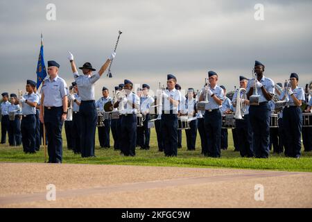 More than 500 Airmen assigned to the 323rd Training Squadron graduated ...