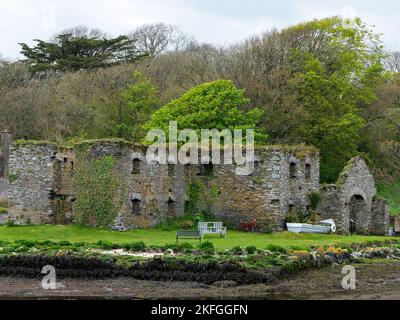 The Arundel grain store, shore of Clonakilty Bay. An stone building ...