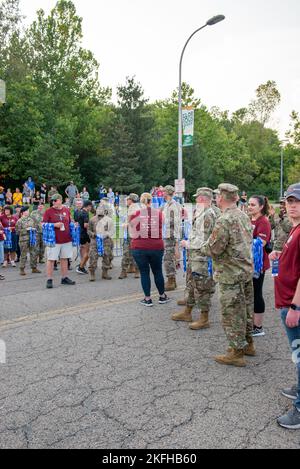 Runners participate in the 2022 Air Force Marathon 5K event at the ...