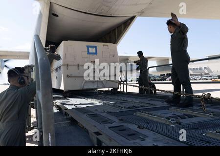 U.S. Marines unload the MQ-9A Reaper with Marine Unmanned Aerial ...