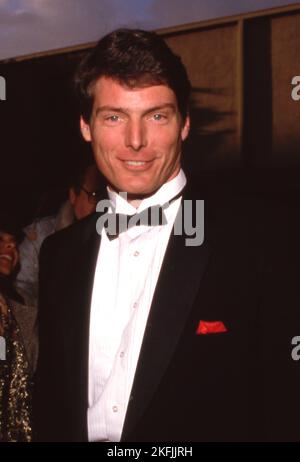 Christopher Reeve at the 16th Annual People's Choice Awards at ...
