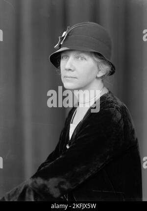 West, R. Thomas, Mrs. - Portrait, 1933 Stock Photo - Alamy