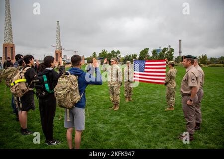 Master Sgt. Earl Plumlee, Sgt. Major Matt Williams, Colonel Roger ...