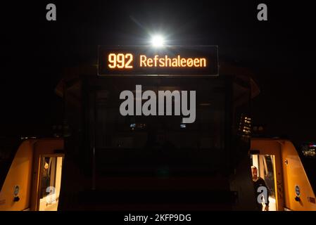 Route 992 to Refshaleøen: The Copenhagen Harbour Bus (Københavns ...