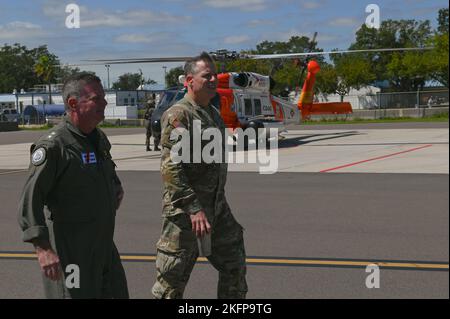 Brig. Gen. Daniel Hibner, South Atlantic Division Commander, observes ...