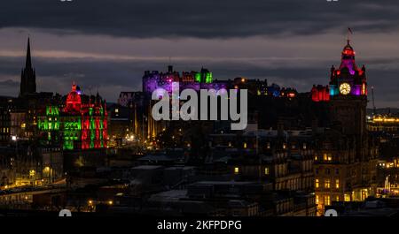 Edinburgh Castle at Night with lights Stock Photo - Alamy