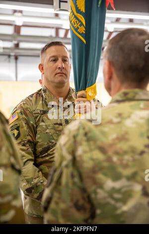 Lt. Col. Casey Mills, commander for the U.S. Army Marksmanship Unit ...