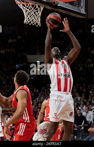 2022/23 FIBA EuroLeague | FC Bayern München vs Olympiacos Piraeus Stock ...