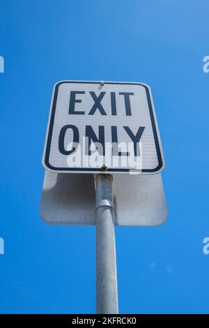 exit only sign signage Stock Photo - Alamy