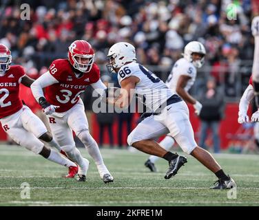 Penn State tight end Brenton Strange (86) scores a third quarter ...