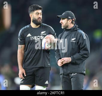 London ENGLAND - November 19: Tyrel Lomax of New Zealand during Autumn ...