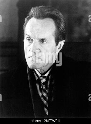 LANCE HENRIKSEN, HARD TARGET, 1993 Stock Photo - Alamy