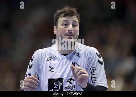 Magdeburg, Germany. 19th Nov, 2022. Handball: Bundesliga, SC Magdeburg ...