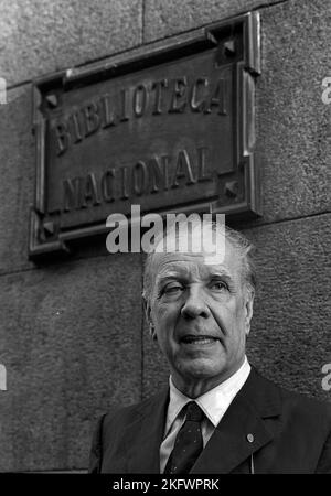Jorge Luis Borges, Argentine fiction writer, during an artists meeting ...