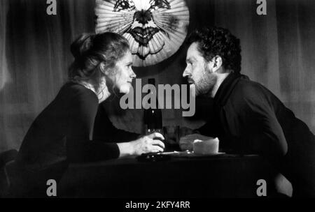 Erland Josephson and Liv Ullmann / Scenes from a Marriage / 1973 ...